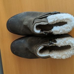 UGG | Shoes | Nwt Ugg Benson Boot | Poshmark